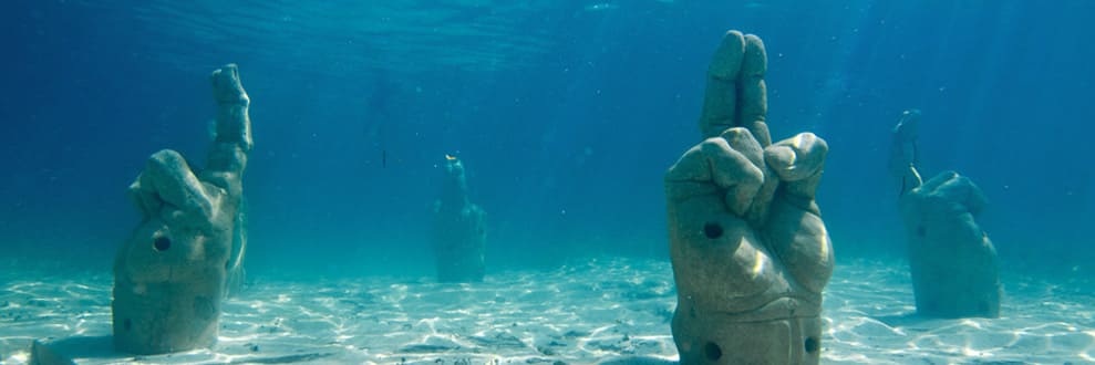 Museo Subacuático de Arte de Cancún MUSA