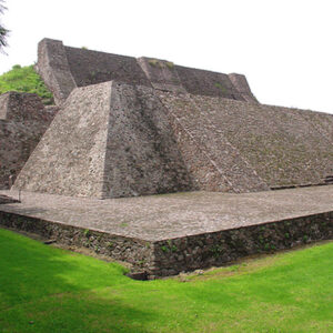 Zona Arqueológica de Tenayuca - Destinos México