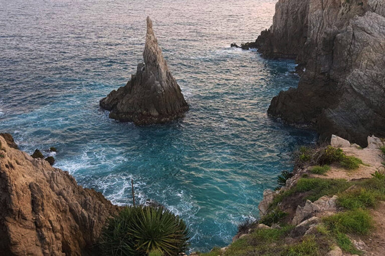 Mejores Playas de Michoacán - Destinos México